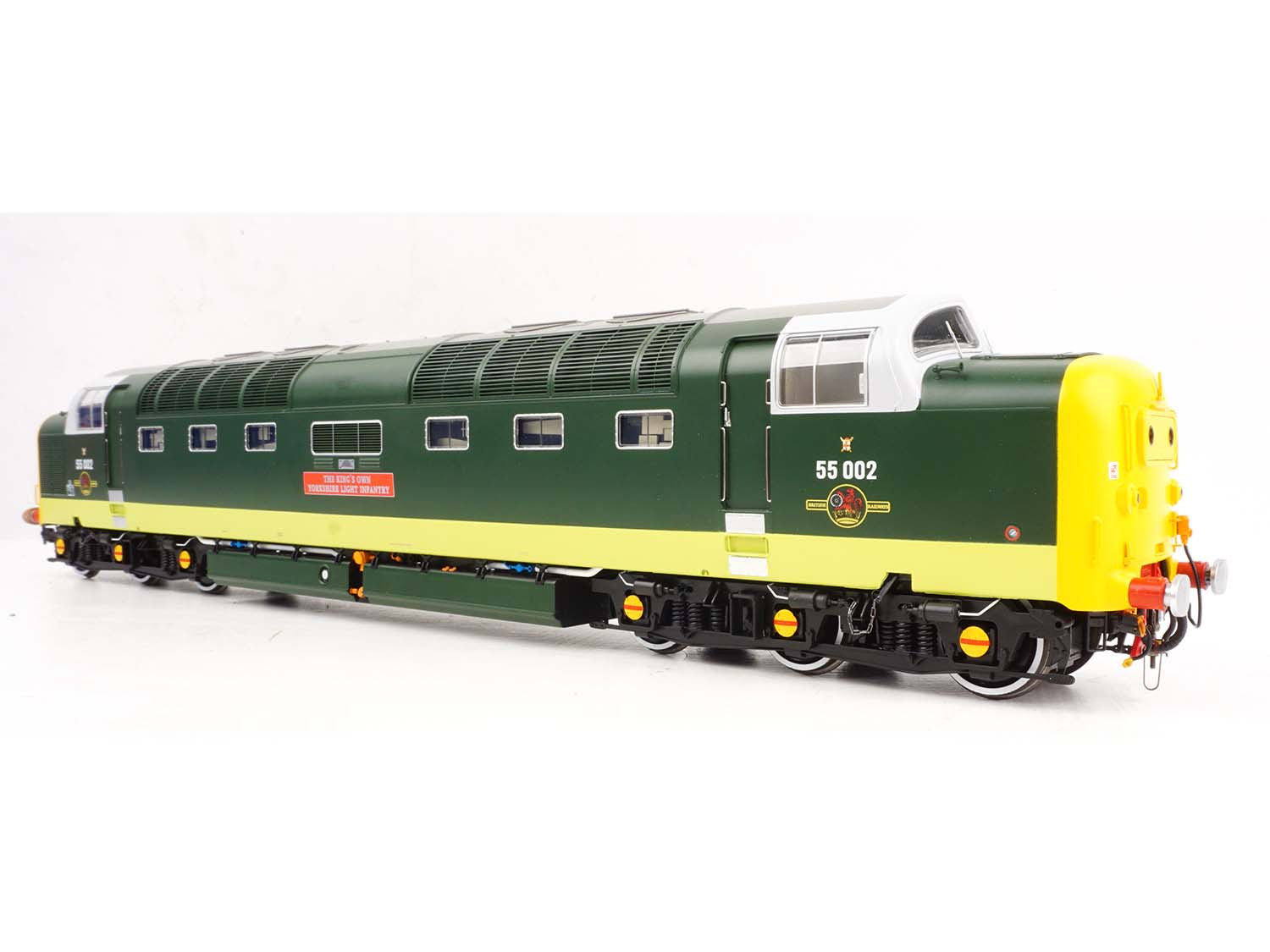 Heljan 5524 - BR Class 55 Deltic 55002 'Kings Own Yorkshire Light Infa ...